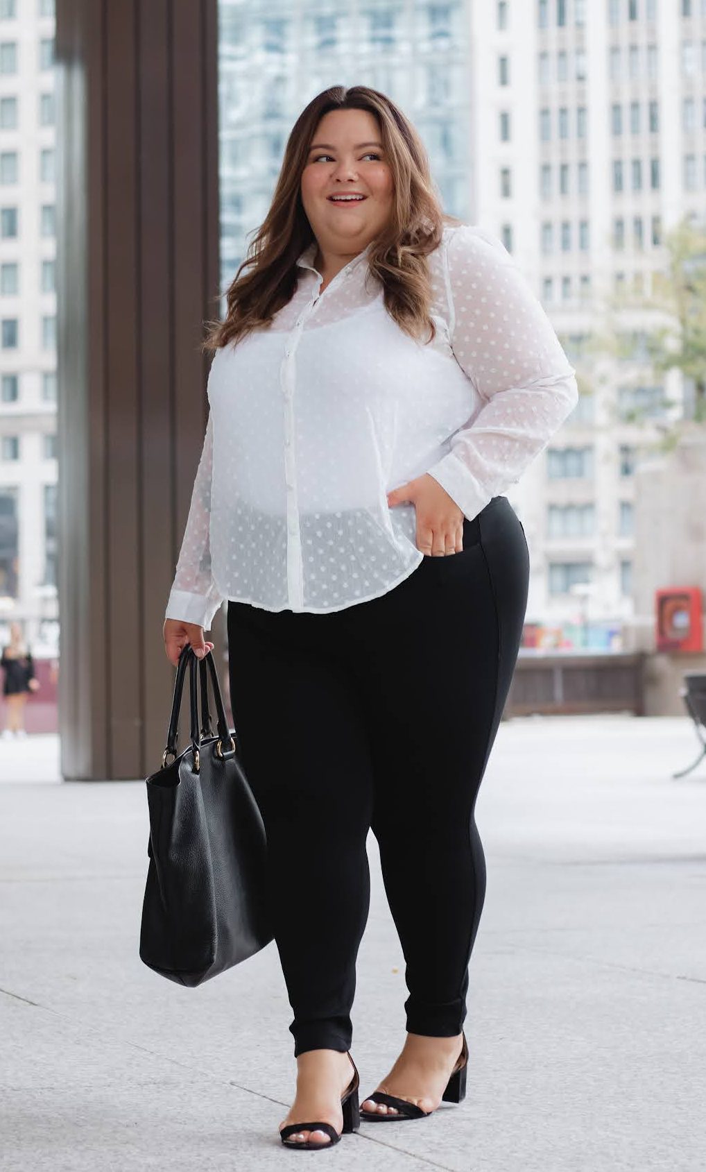 How To Dress Professionally When You Are Plus Size: Expert Guide 2023